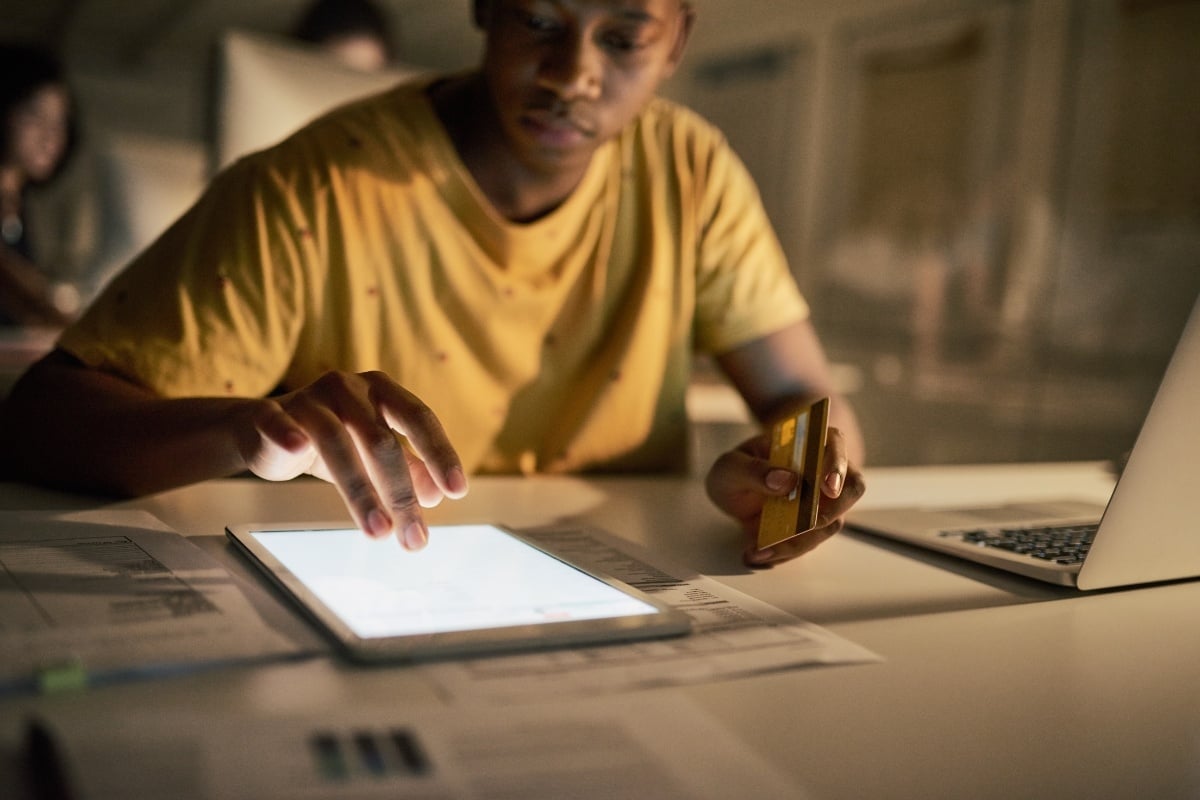 Wat is een MT940 bestand en hoe kun je het downloaden?